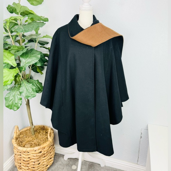 Vintage | Jackets & Coats | Vintage Wayne Stuart Black Wool Cape Coat ...